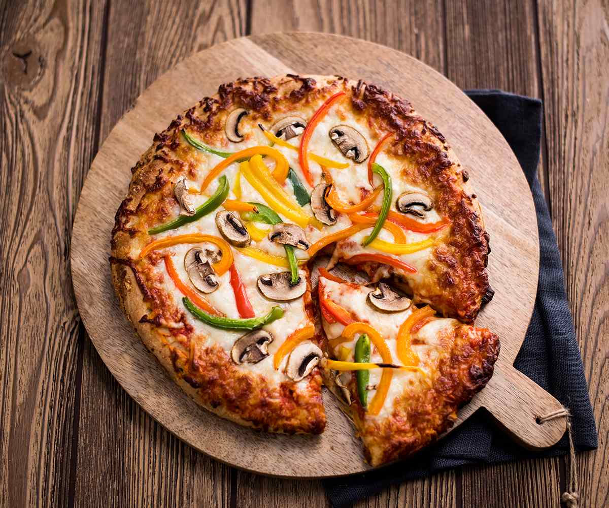 how to make a veggie pizza
